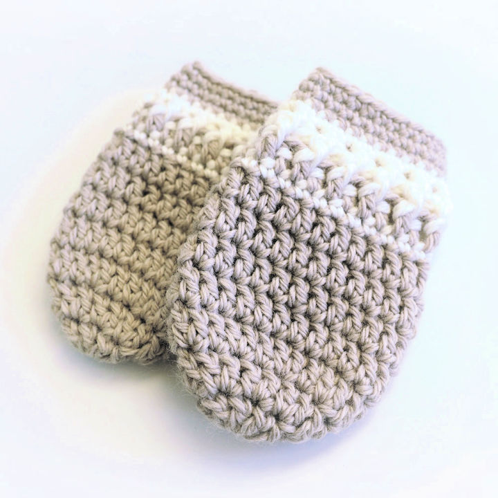 20 Crochet Baby Mittens (Free Pattern)