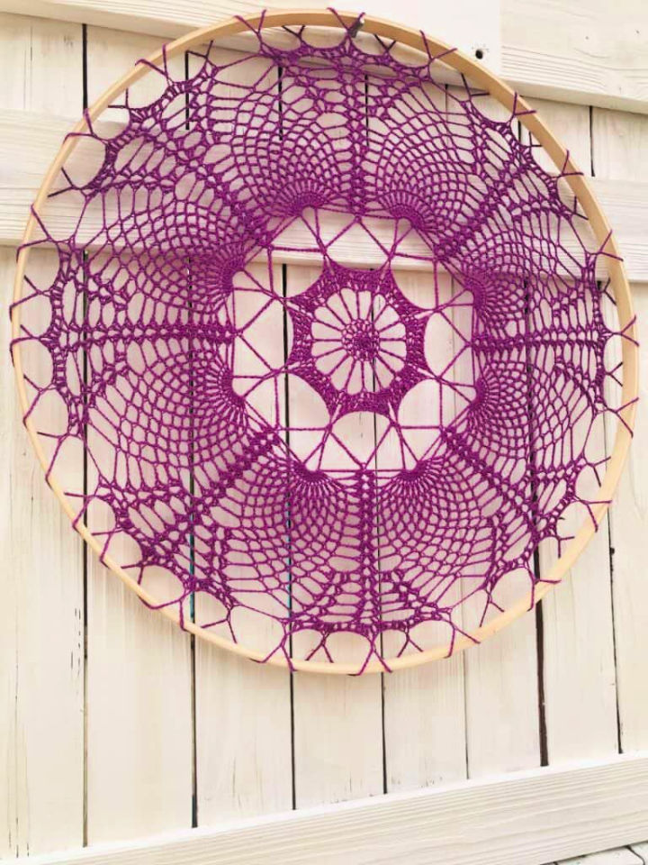 25 Free Crochet Wall Hanging Patterns {PDF Pattern}