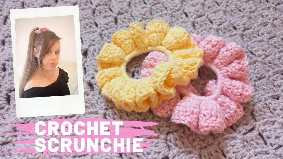 25 Free Crochet Scrunchie Patterns {PDF Pattern}