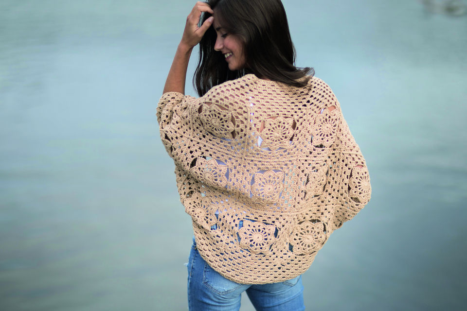 25 Free Crochet Shrug Patterns (Easy PDF Pattern)
