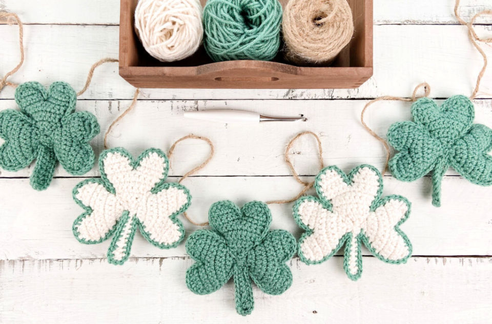 25 Free Crochet Shamrock Patterns (Printable Pattern)