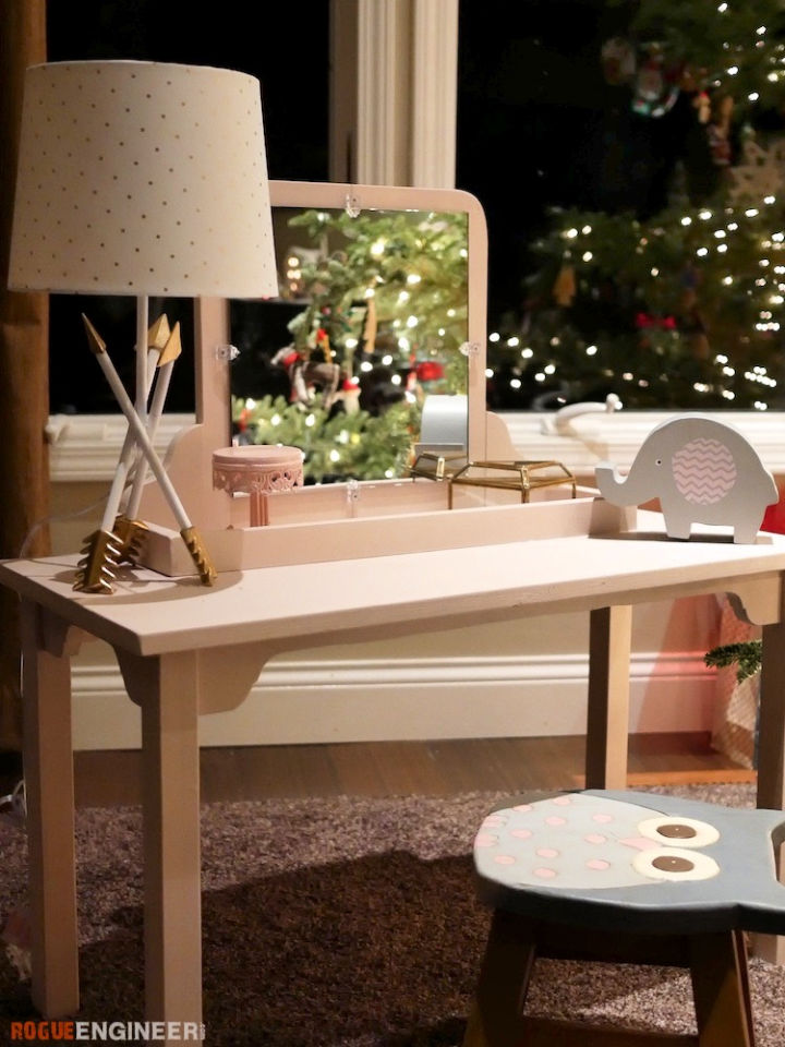 40 Cheap DIY Makeup Vanity Ideas: DIY Vanity Table Plans