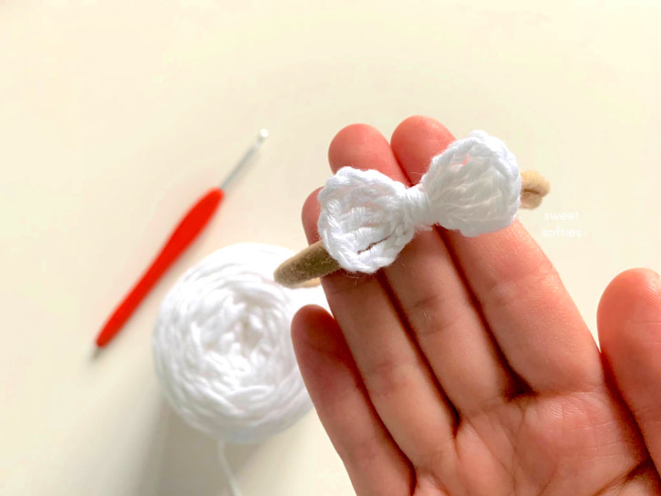 25 Free Crochet Bow Patterns {PDF Pattern}