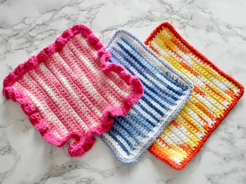 25 Free Crochet Washcloth Patterns (Easy PDF Pattern)