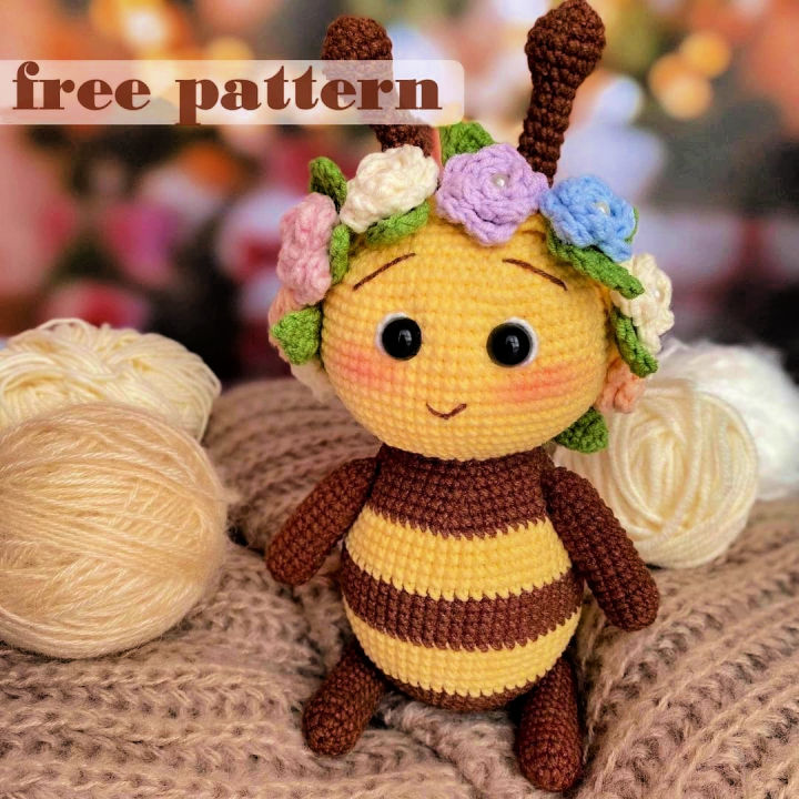 25 Free Crochet Bee Patterns (Amigurumi Pattern)