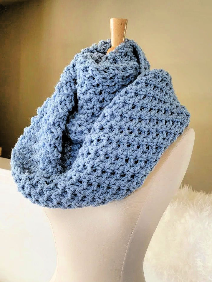 25 Free Crochet Cowl Patterns {PDF Pattern}