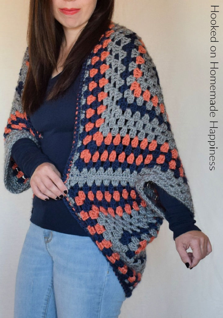 25 Free Crochet Shrug Patterns (Easy PDF Pattern)