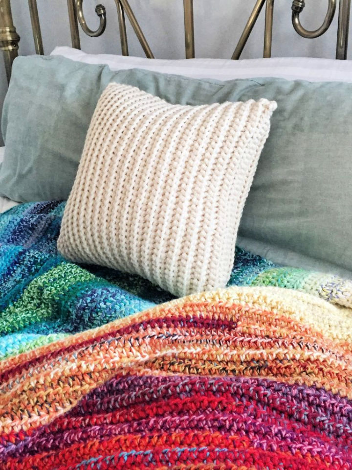 25 Free Crochet Pillow Patterns {PDF Pattern}