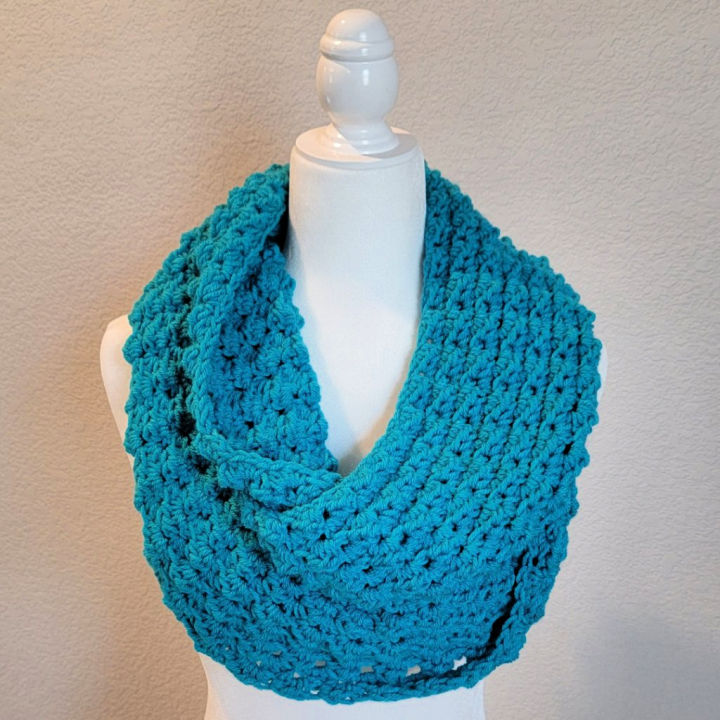 25 Free Crochet Cowl Patterns {PDF Pattern}