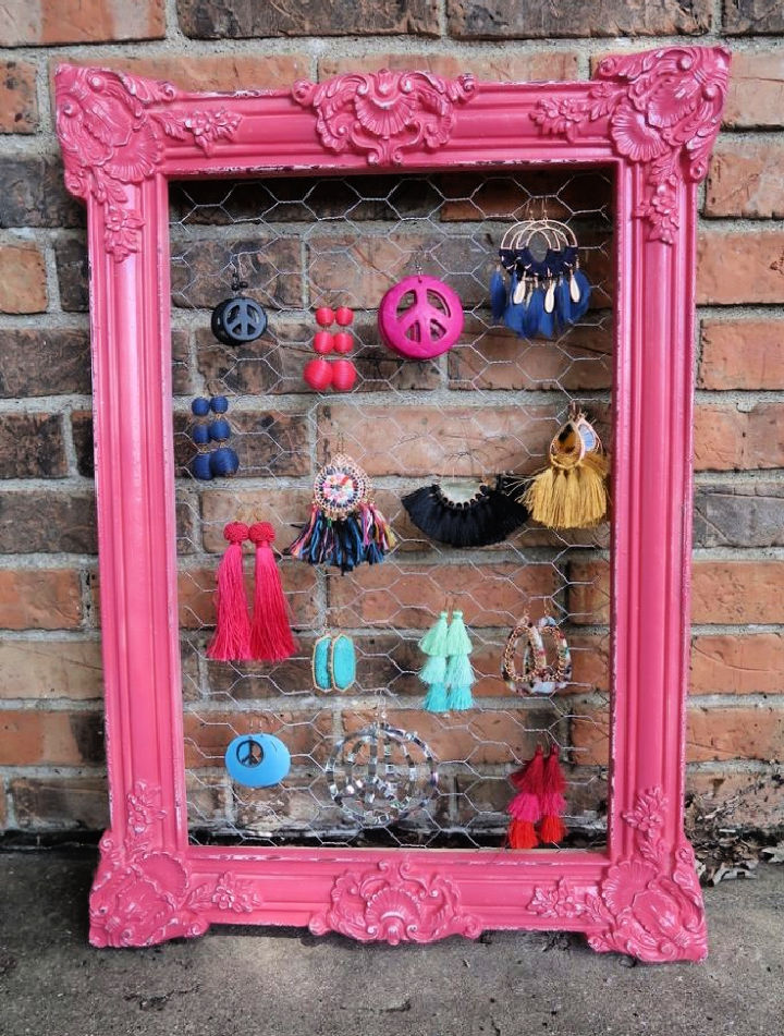 30 DIY Earring Holder Ideas to Make and Display Earrings