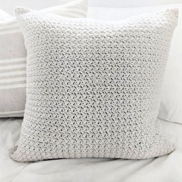 25 Free Crochet Pillow Patterns {PDF Pattern}