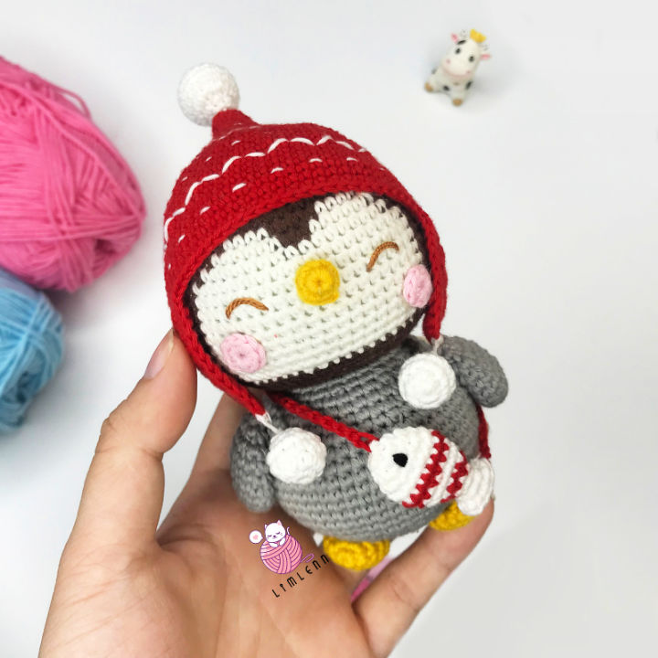 25 Free Crochet Penguin Patterns (Amigurumi Pattern)