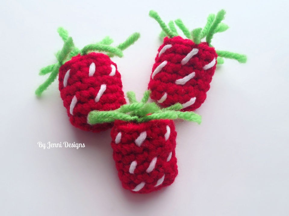 25 Easy and Free Crochet Strawberry Patterns