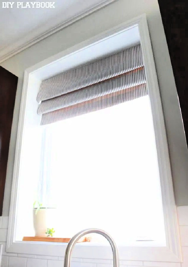 20 Easy DIY Roman Shades: How To Make a Roman Shade