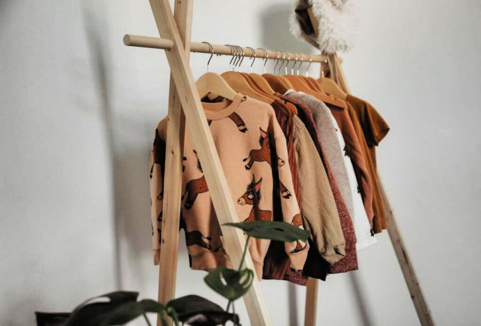 30 Homemade DIY Clothes Rack Ideas to Make