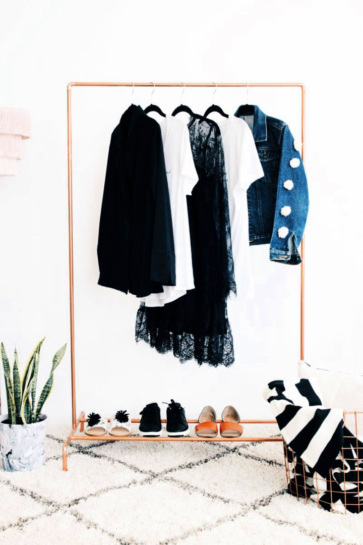 30 Homemade DIY Clothes Rack Ideas to Make
