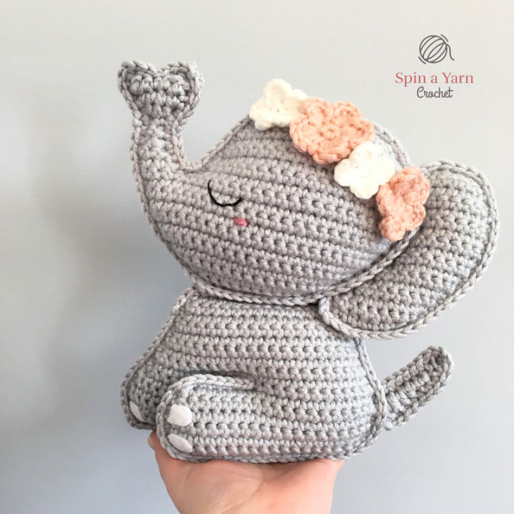 25 Free Crochet Elephant Patterns (Amigurumi Pattern)