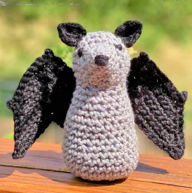 25 Free Crochet Bat Patterns (Amigurumi Pattern)