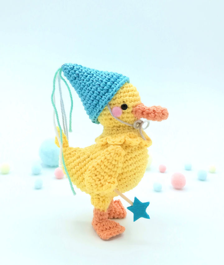 30 Free Crochet Duck Patterns (Amigurumi Pattern)