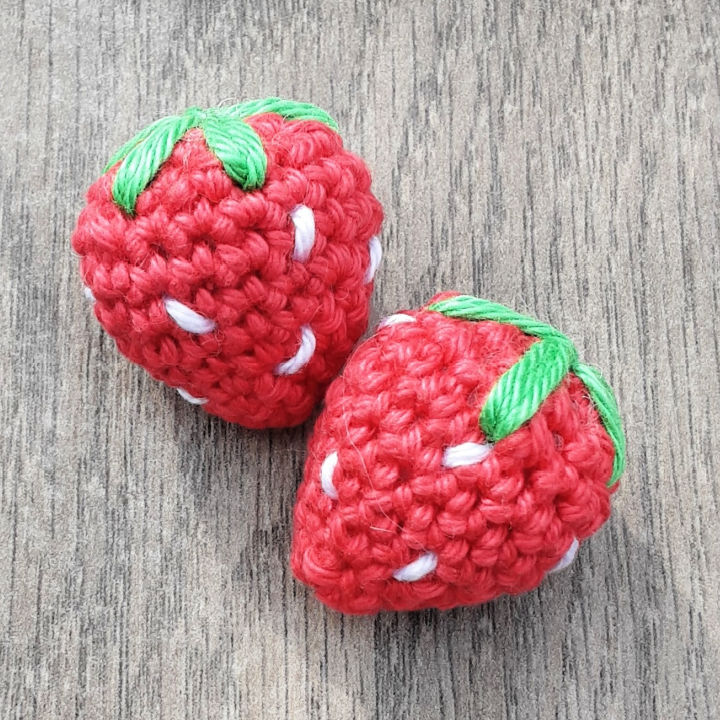 25 Easy and Free Crochet Strawberry Patterns