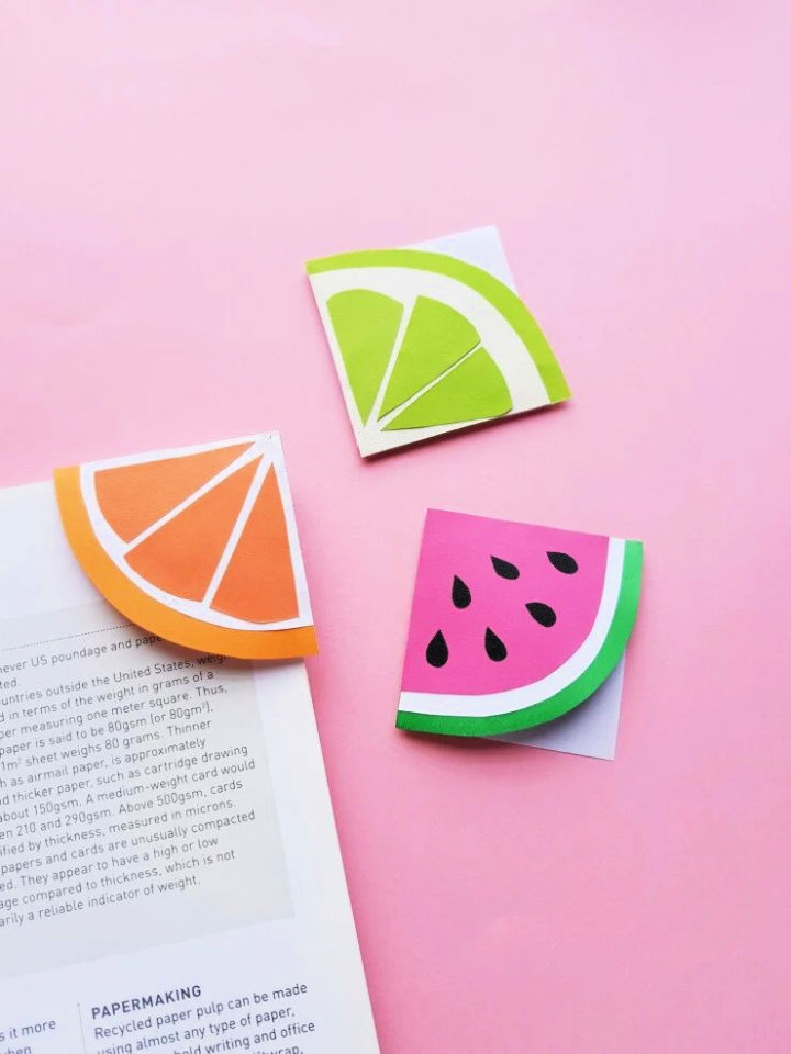 25 Cute DIY Bookmark Ideas: Making Bookmarks Easy