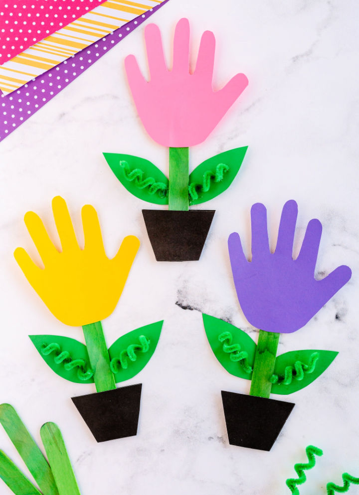 25 Easy Flower Crafts for Kids: Flower Art and Craft Ideas