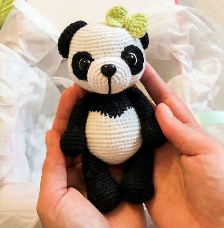 25 Free Crochet Panda Patterns (Amigurumi Pattern)