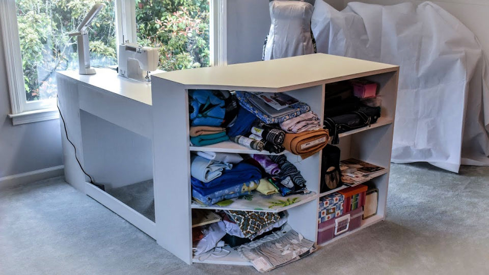 25 Homemade DIY Sewing Table Ideas and Plans