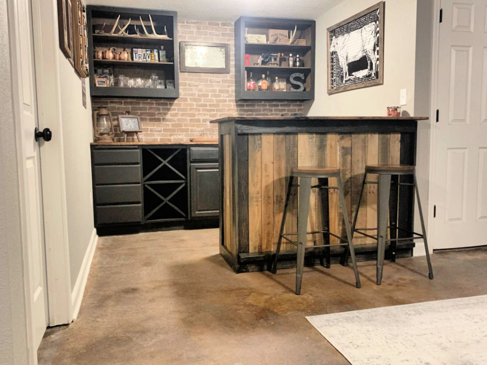40 Easy Homemade DIY Bar Ideas You Can Build