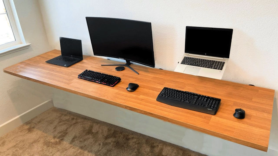25 DIY Floating Desk Ideas: How To Build a Floating Desk