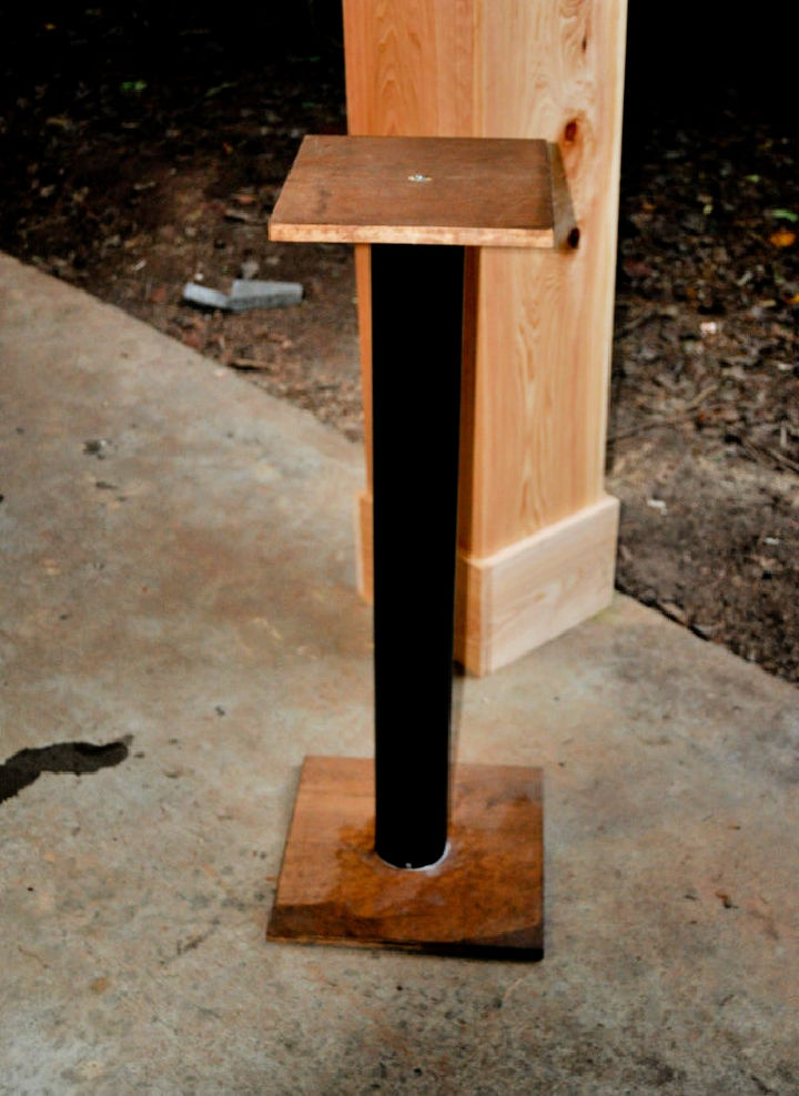 25 DIY Speaker Stand Ideas: How To Build Speaker Stands