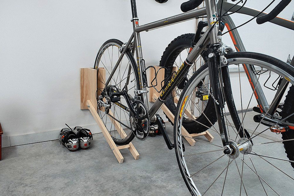 25 Homemade DIY Bike Rack Ideas for Easy Bike Storage