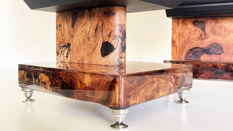 25 DIY Speaker Stand Ideas: How To Build Speaker Stands