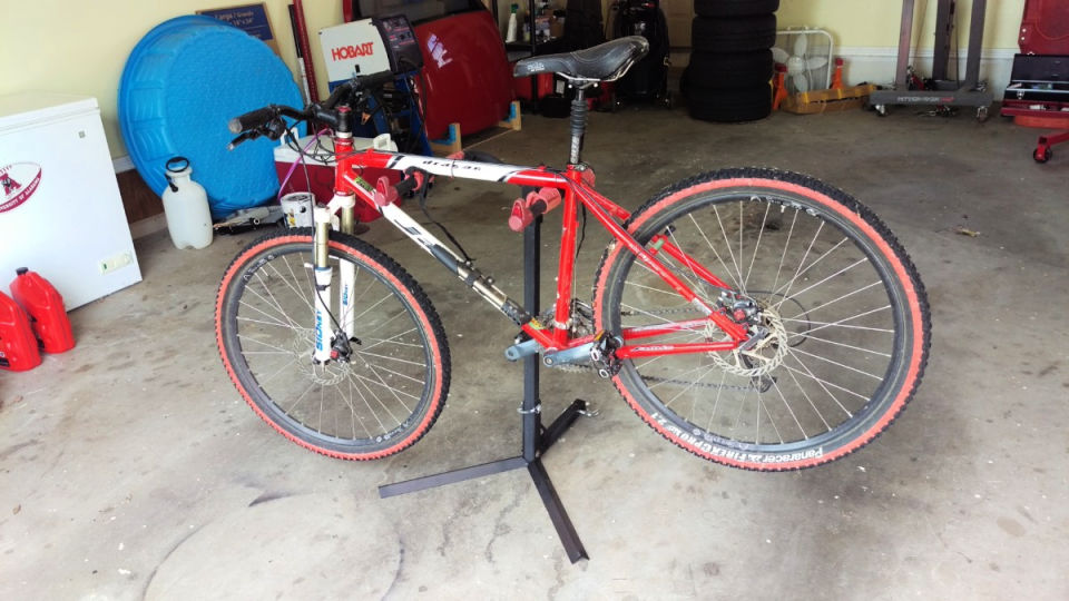 25 Homemade DIY Bike Rack Ideas for Easy Bike Storage