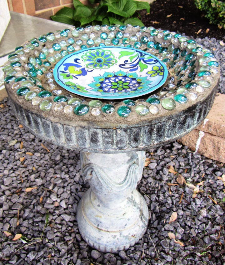 40 Homemade DIY Bird Bath Ideas to Make Your Own