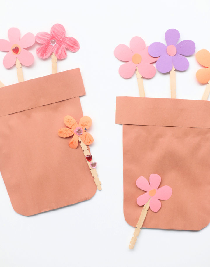 40 Crafts for 2 Year Olds: Arts and Crafts for Toddlers