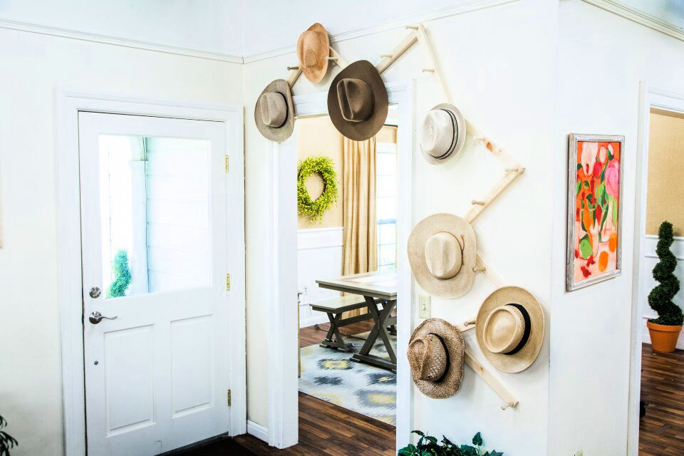 25 DIY Hat Rack Ideas To Display and Storage Hats