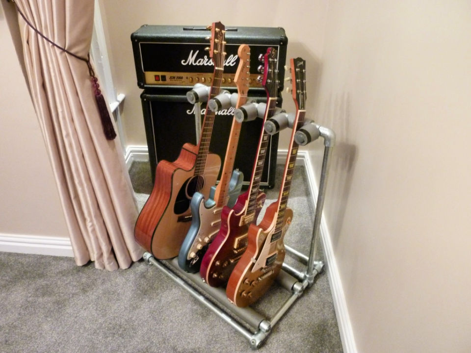 20 Free Homemade DIY Guitar Stand Plans