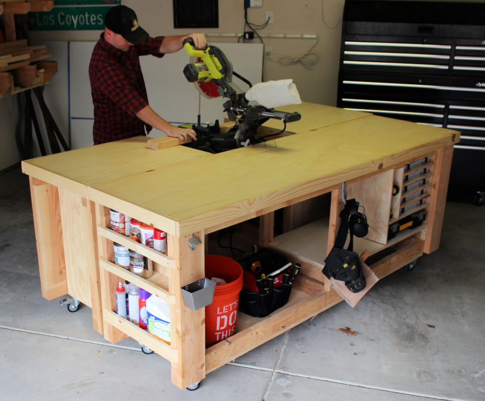 25 Free DIY Workbench Plans: How To Build a Workbench