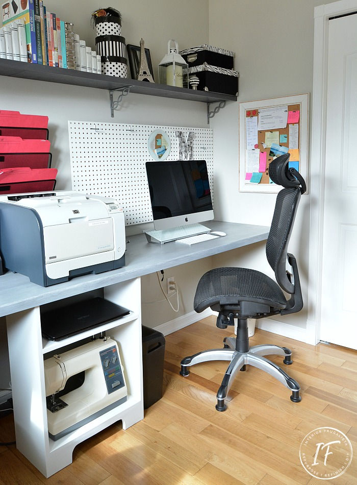 25 DIY Floating Desk Ideas: How To Build a Floating Desk