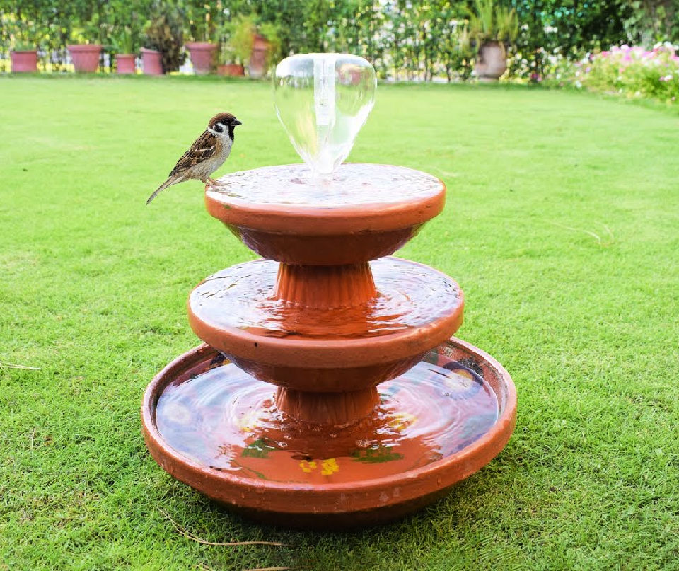 40 Homemade DIY Bird Bath Ideas to Make Your Own