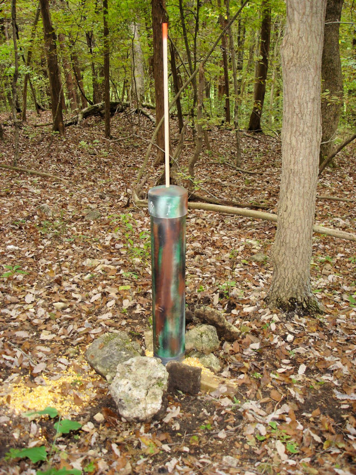 25 Homemade DIY Deer Feeder Ideas and Plans