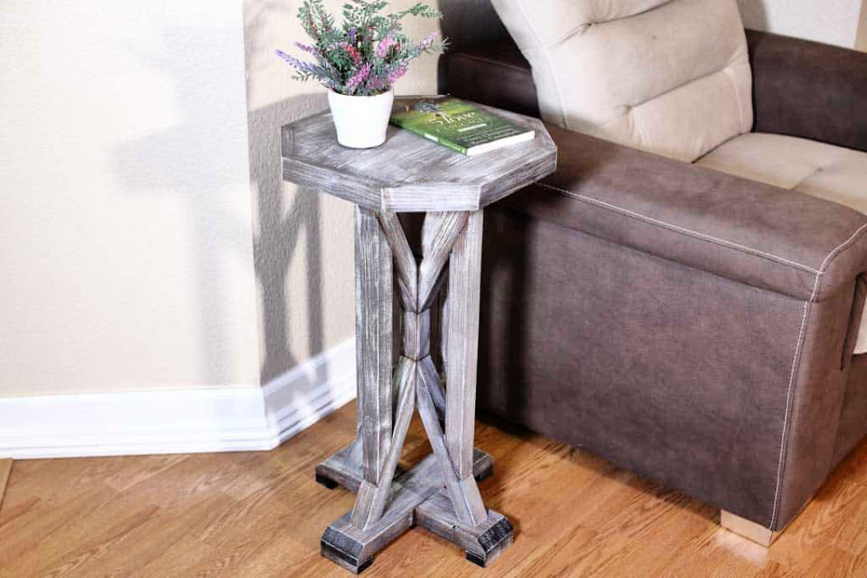 30 Cheap DIY Side Table Ideas and Plans