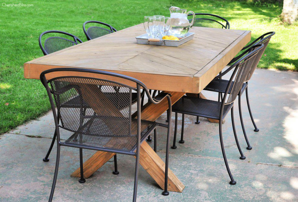 25 Cheap DIY Table Top Ideas: How To Build a Table Top