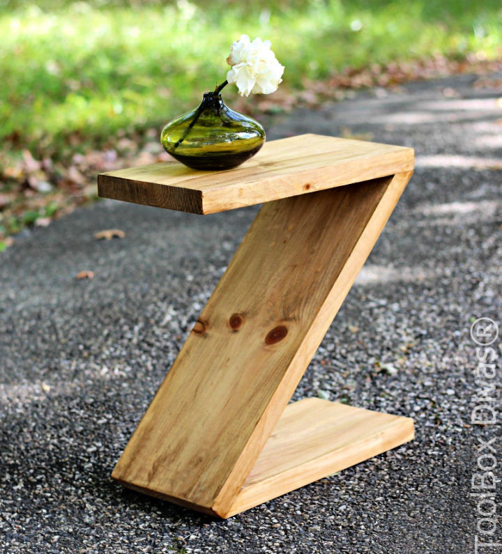 30 Cheap DIY Side Table Ideas and Plans