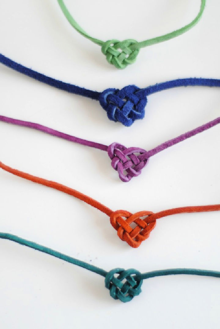 30 Easy Friendship Bracelet Patterns for Everyone