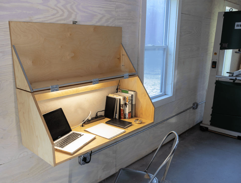 20 Free DIY Murphy Desk Plans: DIY Fold Down Table