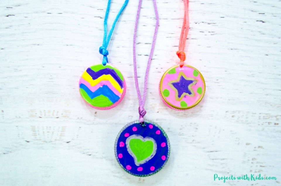 35 DIY Necklace Ideas: How To Make Necklaces