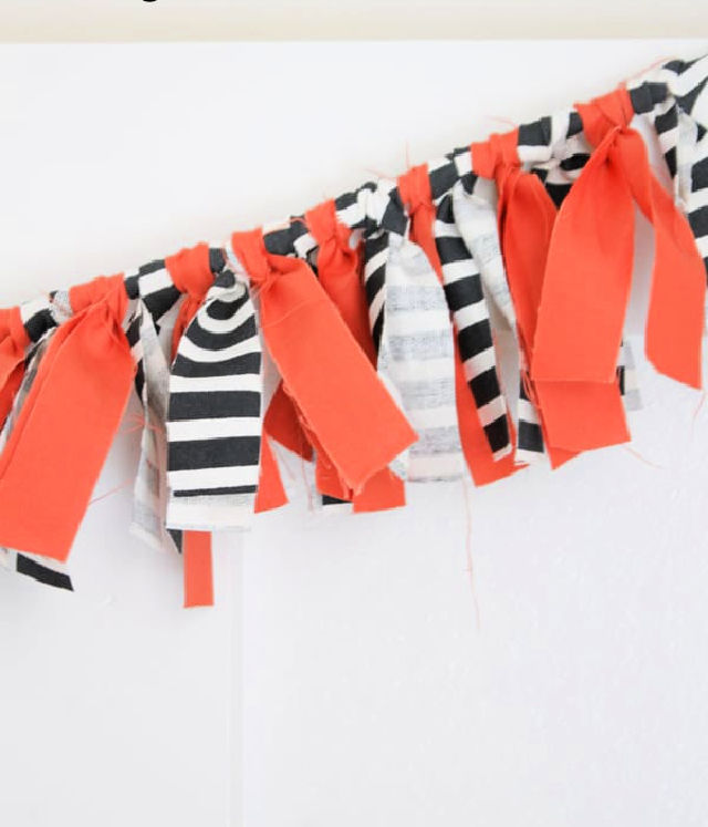 15 DIY Fabric Garland Ideas: How To Make a Fabric Garland