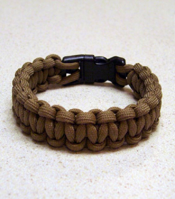 25 Easy Paracord Bracelet Patterns: Make Your Bracelets
